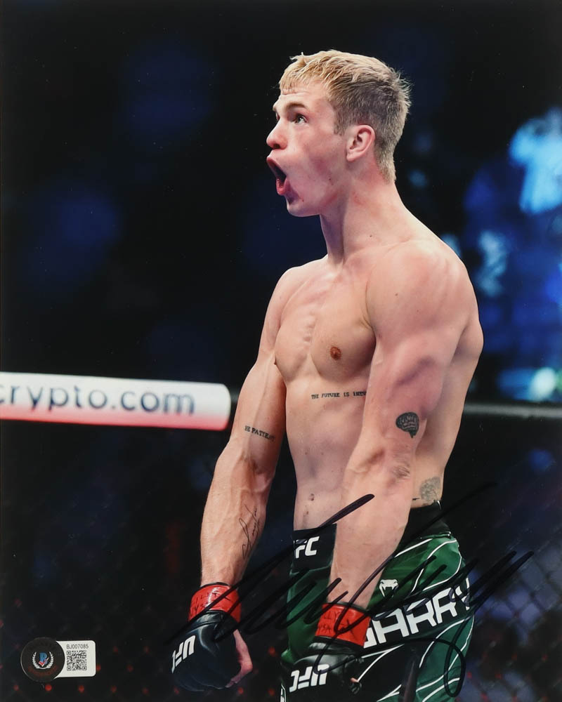Ian Garry Signed UFC 8x10 Photo (Beckett) | Pristine Auction