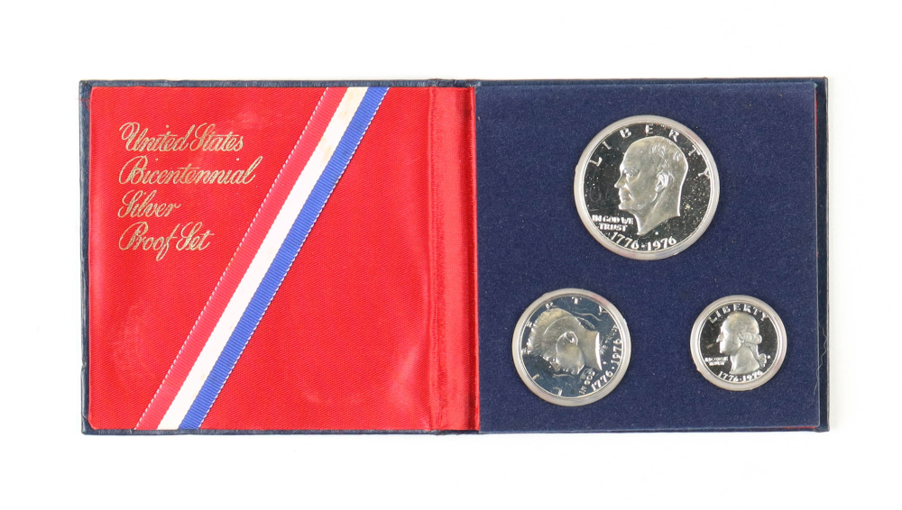 1776 - 1976 United States Bicentennial Silver Proof Set with (3) Coins ...