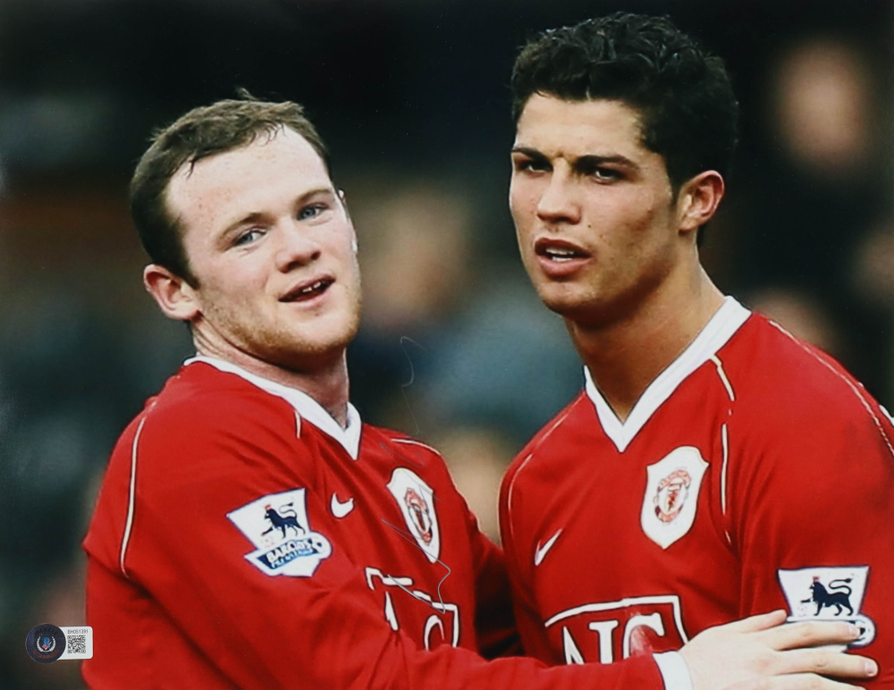 Wayne Rooney Signed Manchester United F.C. 11x14 Photo (Beckett ...