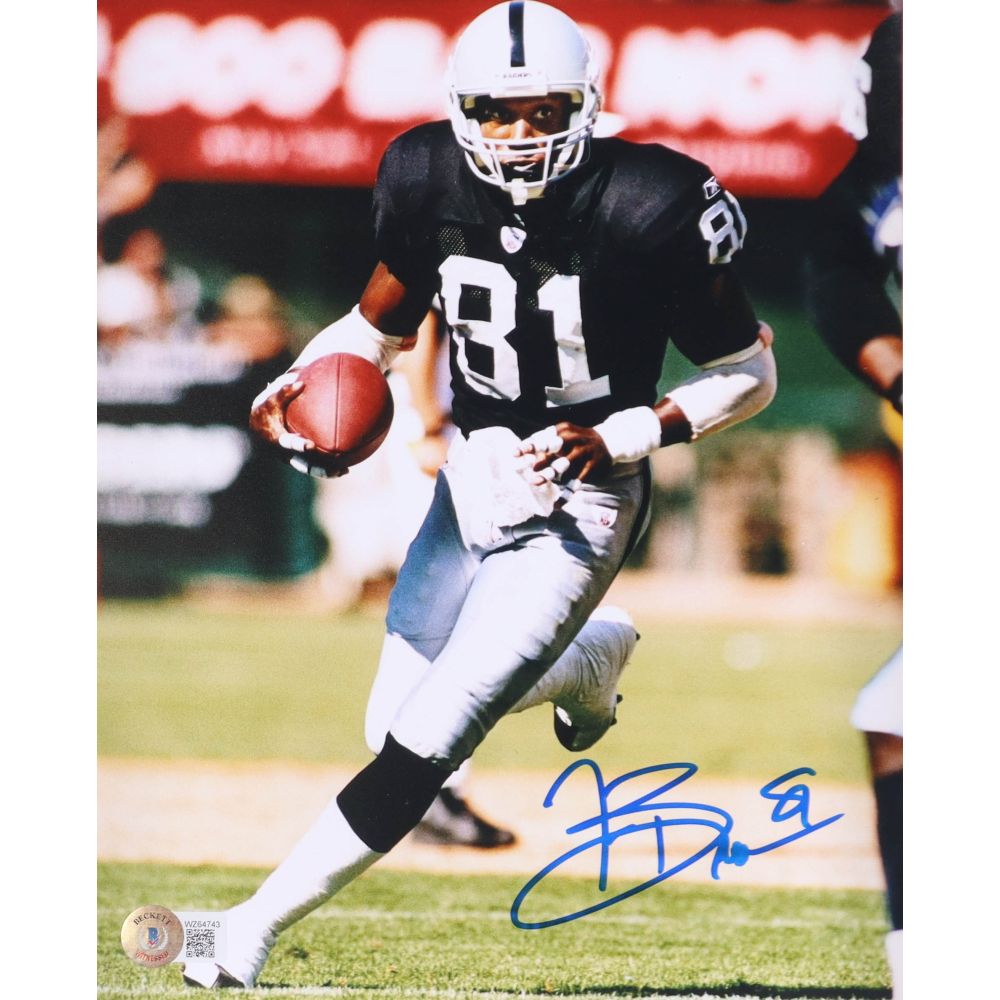 Tim Brown Signed Raiders 8x10 Photo (Beckett) | Pristine Auction