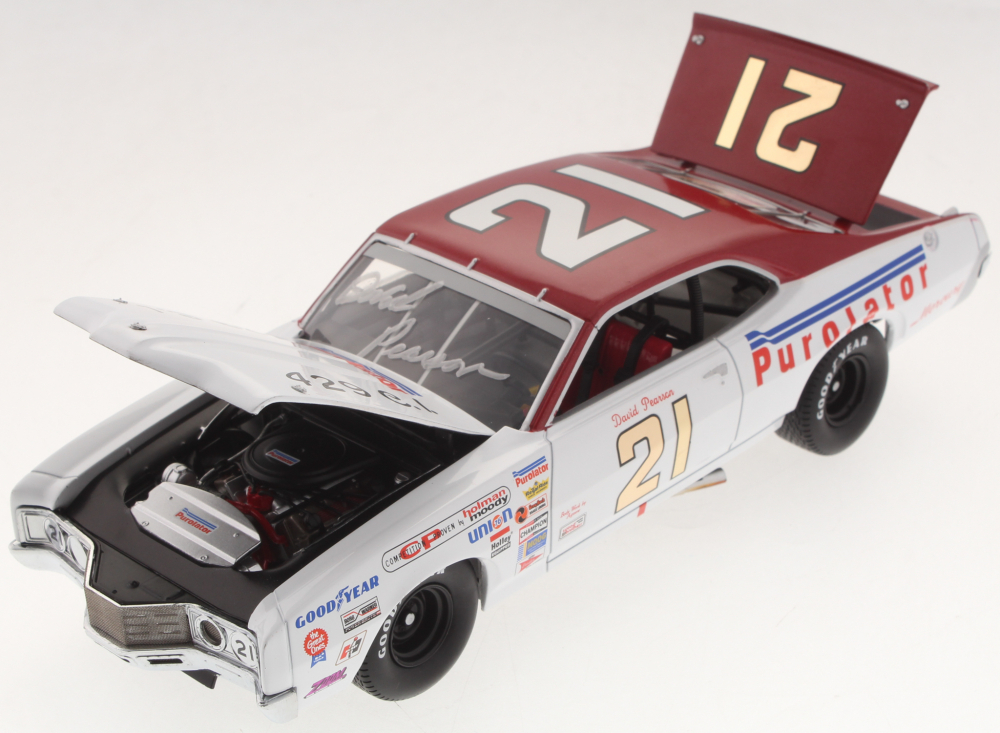 David Pearson Signed NASCAR #21 1968 Mercury Cyclone 1:24 Premium ...