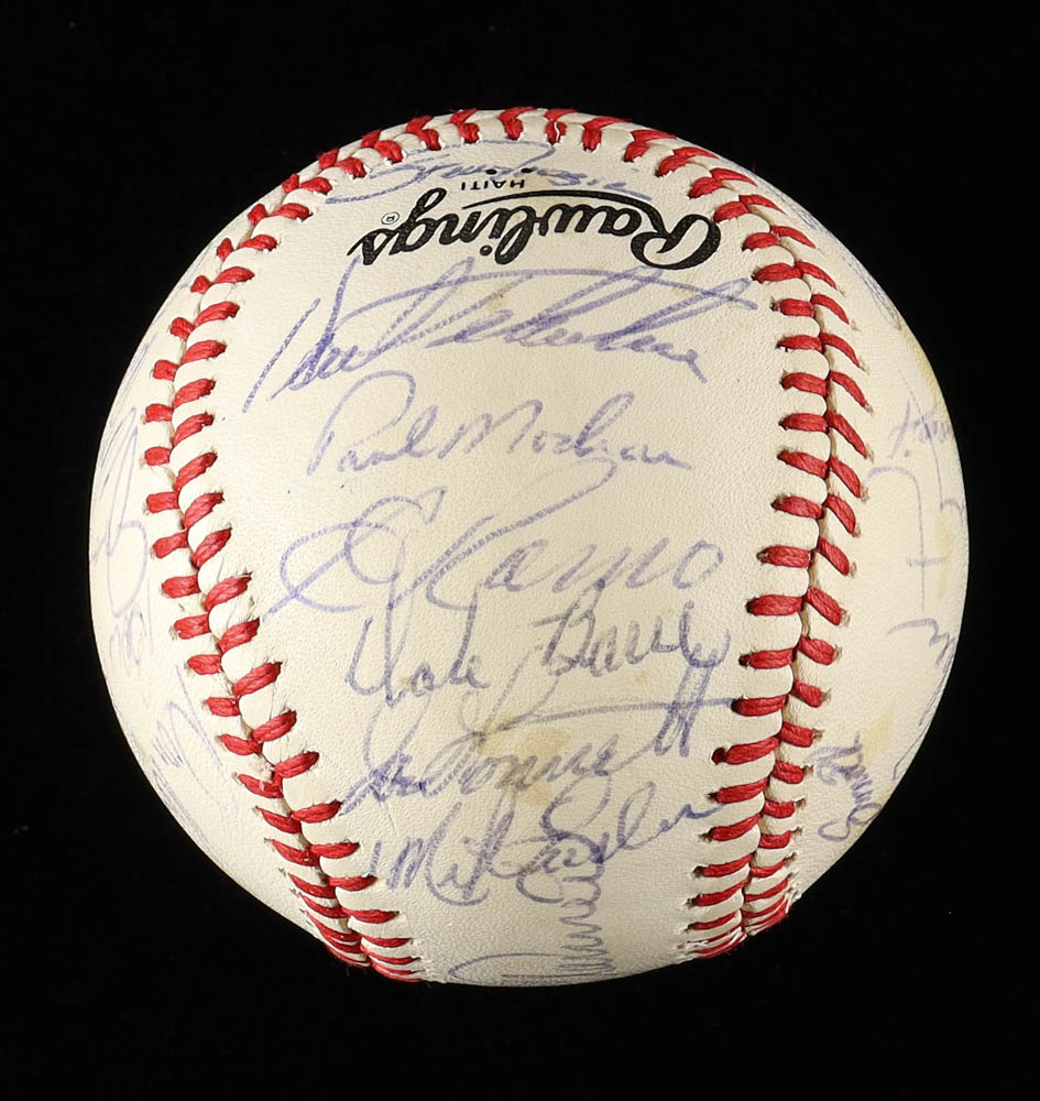 1982 Pirates ONL Baseball Team-Signed by (28) with Willie Stargell ...