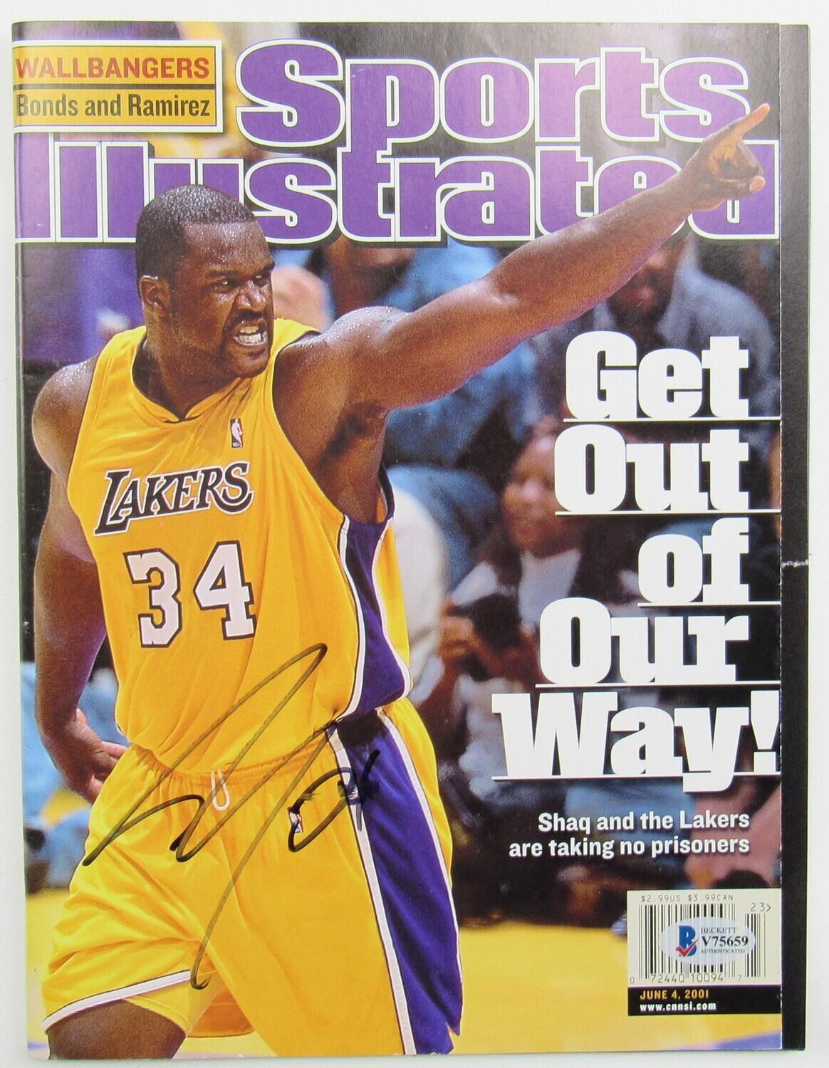 Shaquille O'Neal Signed 2001 "Sports Illustrated" Magazine (Beckett ...