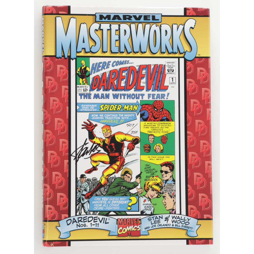 Stan Lee Signed "Marvel Masterworks Golden Age Vol. 17: Daredevil #1-11 ...