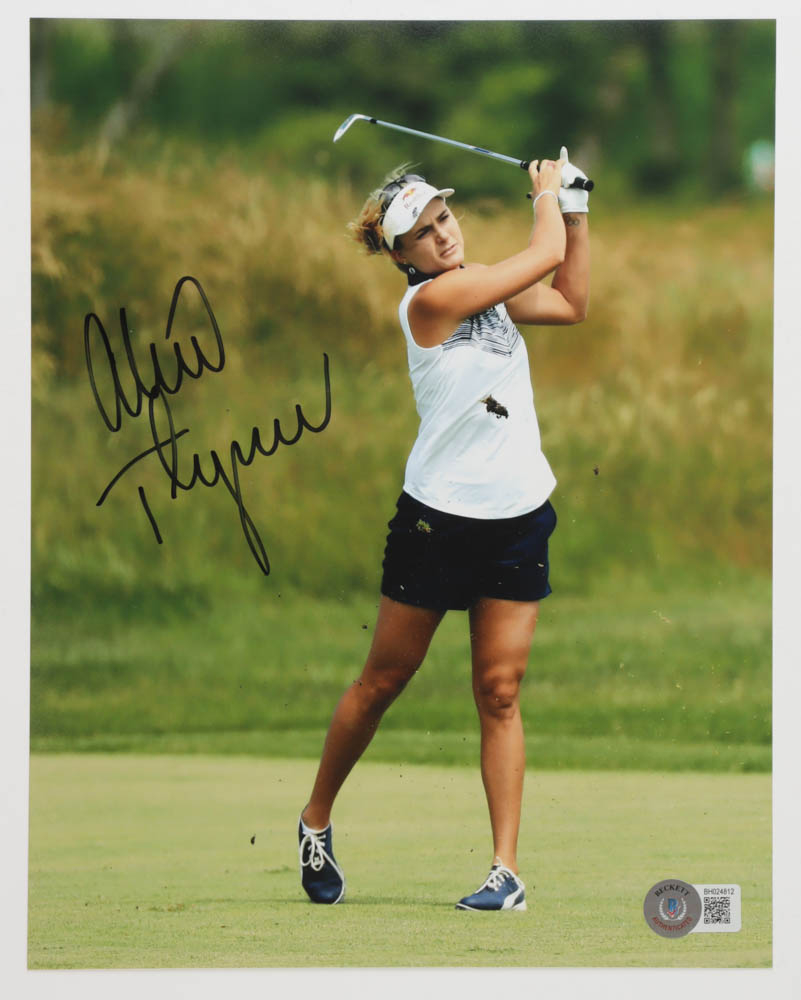 Lexi Thompson Signed 8x10 Photo (Beckett) | Pristine Auction