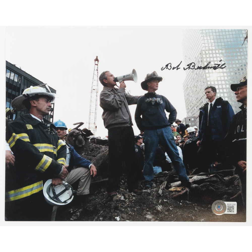 Bob Beckwith Signed 8x10 Photo (Beckett) | Pristine Auction