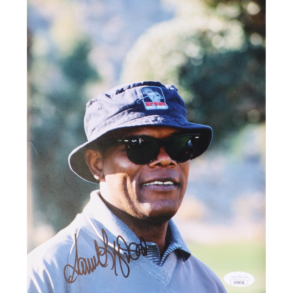 Samuel L. Jackson Signed 8x10 Photo (JSA) | Pristine Auction