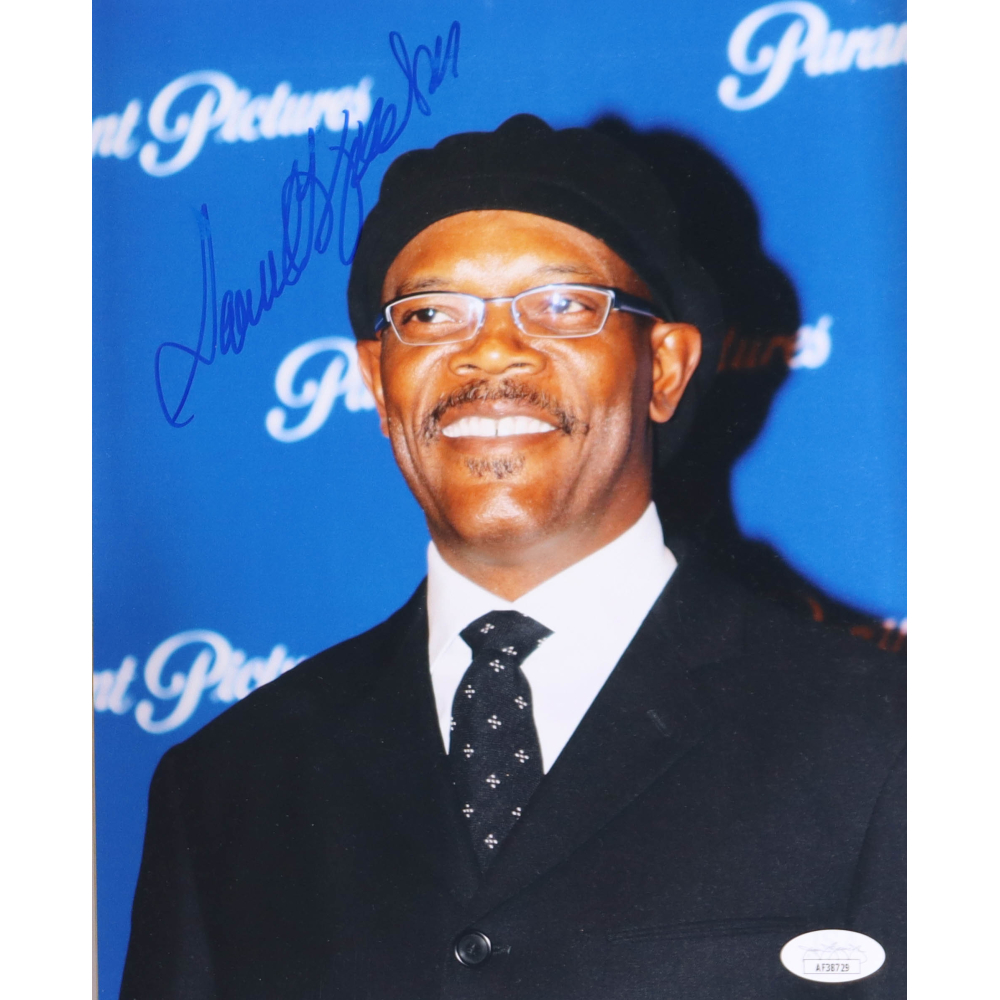 Samuel L. Jackson Signed 8x10 Photo (JSA) | Pristine Auction