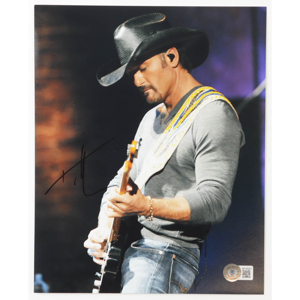 Tim McGraw Signed 8x10 Photo (Beckett) | Pristine Auction