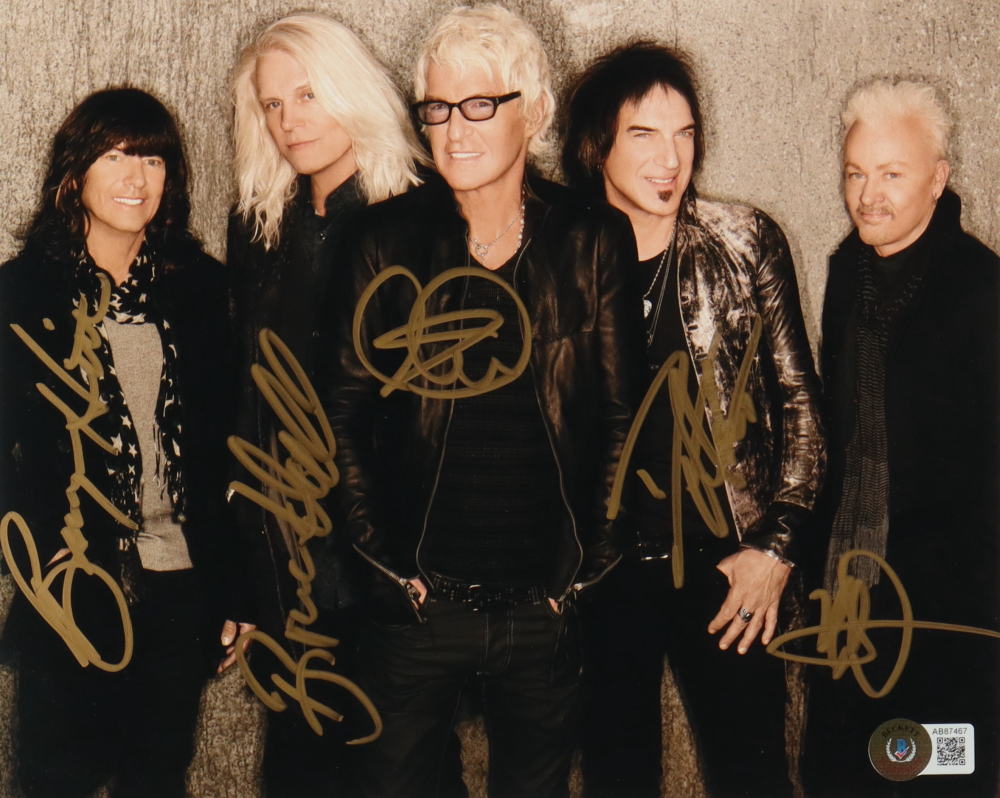 REO Speedwagon 8x10 Photo Signed by (5) with Kevin Cronin, Bruce Hall ...