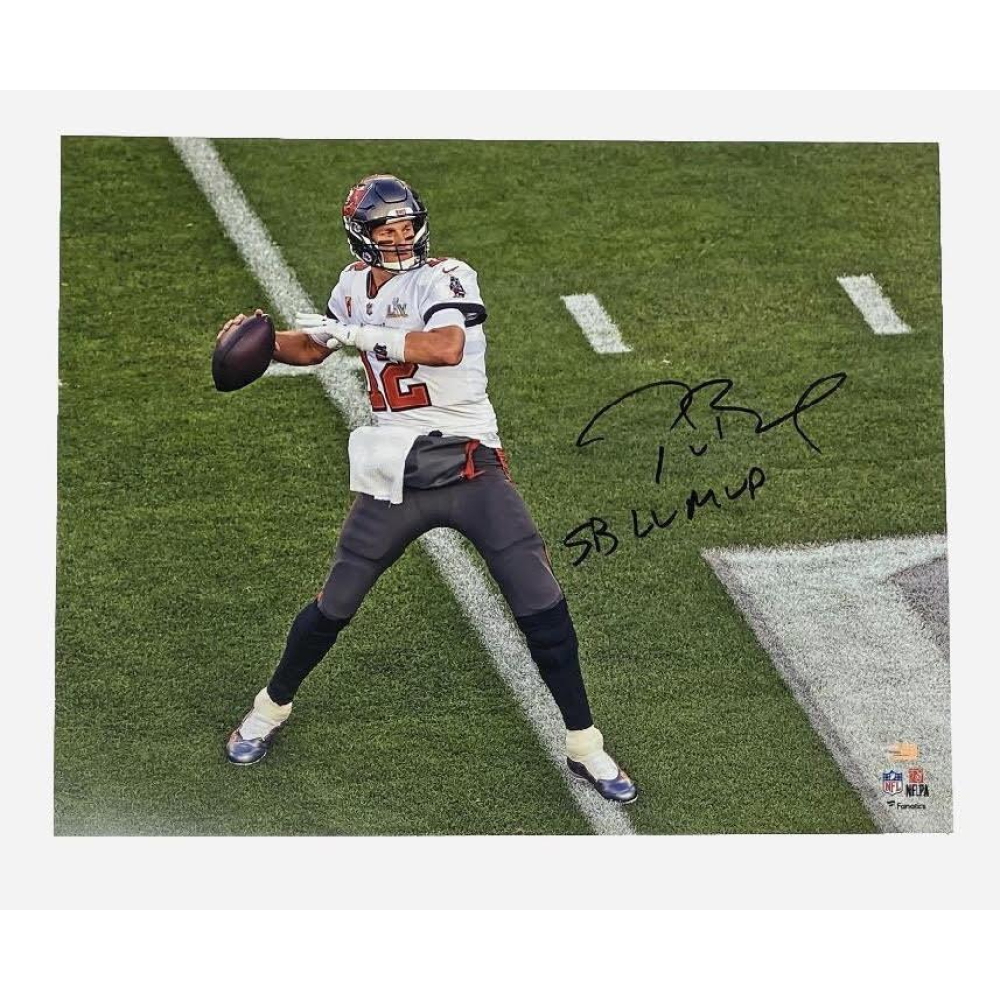 Tom Brady Signed Buccaneers 16x20 Photo Inscribed "SB LV MVP" (Fanatics ...