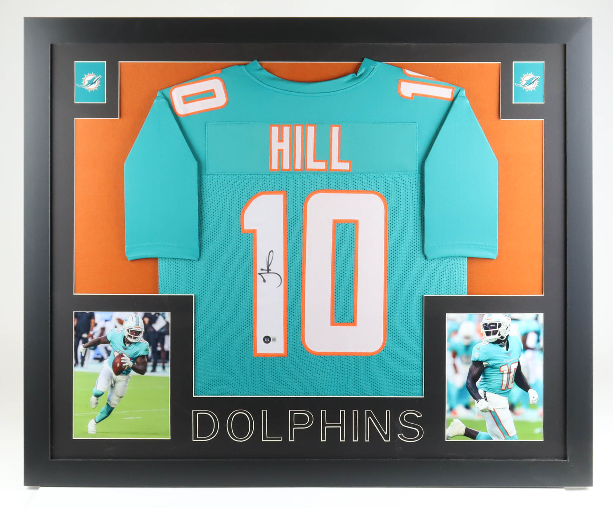 Tyreek Hill Signed 35x43 Custom Framed Jersey (Beckett) | Pristine Auction
