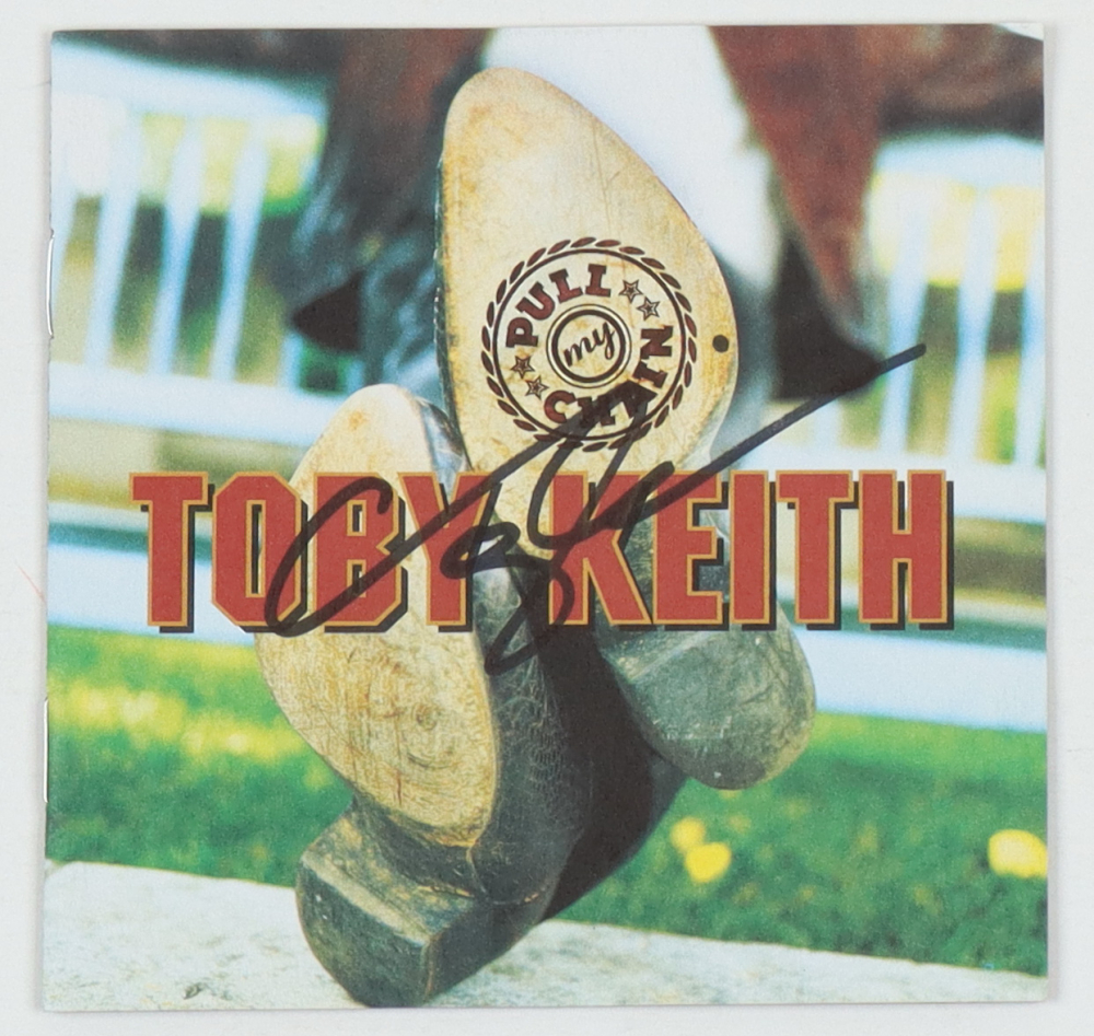 Toby Keith Signed "Pull My Chain" CD Album Cover (Beckett) | Pristine ...