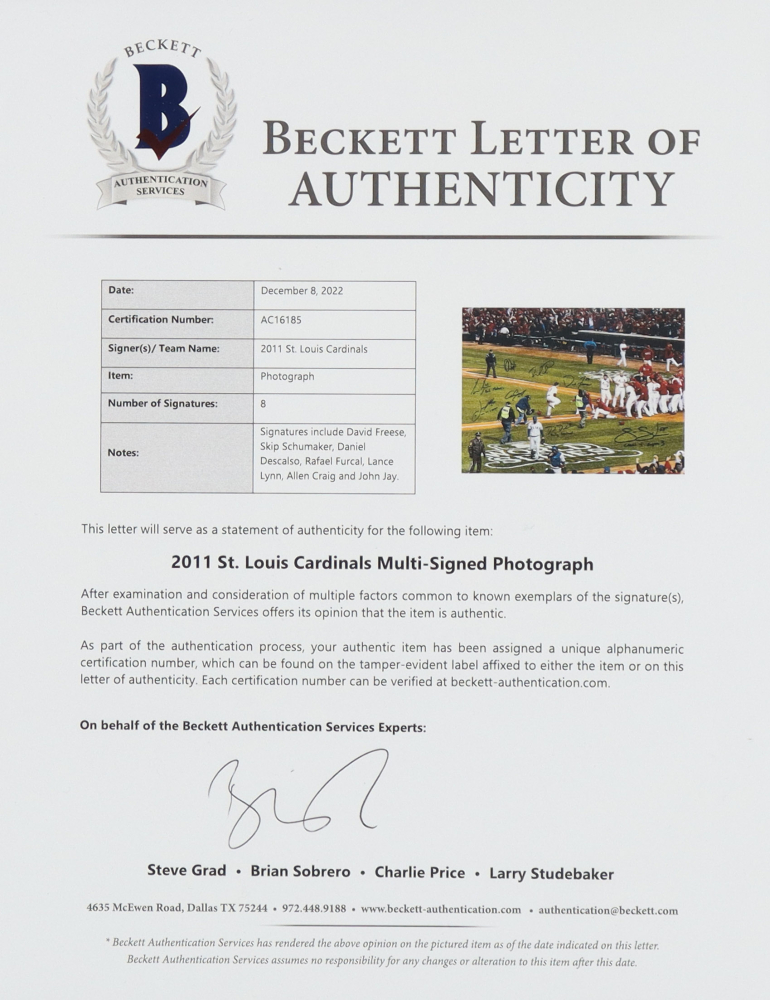 2011 Cardinals 16x20 Photo Team-Signed by (8) with David Freese, Skip ...