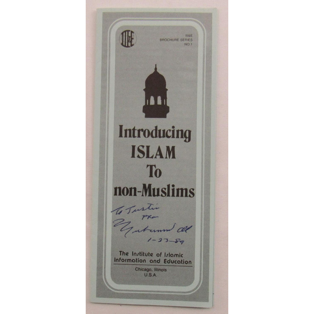 Muhammad Ali Signed 3.5x8.5 Islam Brochure (JSA) | Pristine Auction
