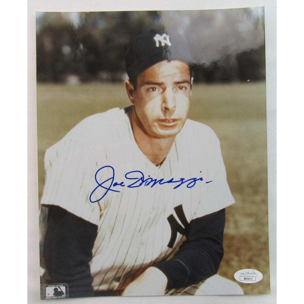 Joe DiMaggio Signed 8x10 Photo (JSA) | Pristine Auction