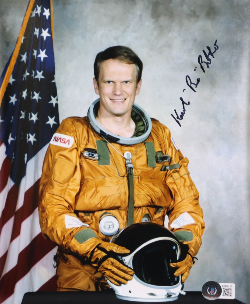 Karol "Bo" Bobko Signed 8x10 Photo (Beckett) | Pristine Auction