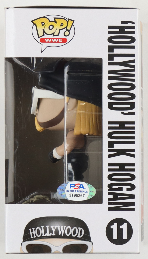 Hulk Hogan Signed WWE 2K15 Hulkamania Collector's Edition PS4 Bundle ...