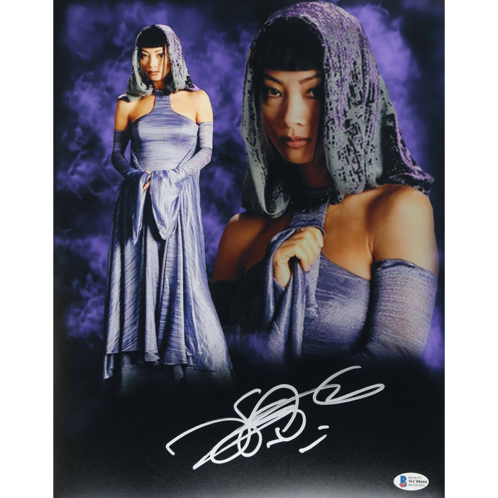 Bai Ling Signed "Star Wars" 11x14 Photo (Beckett) | Pristine Auction