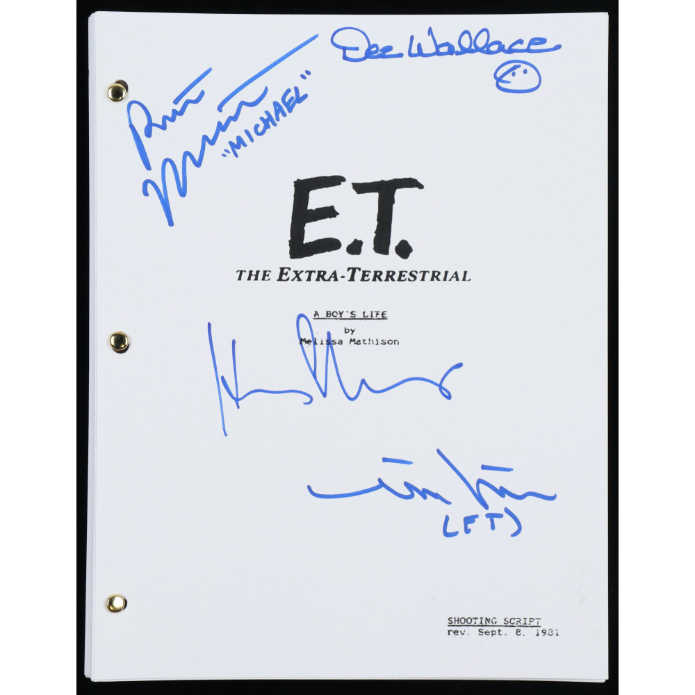 "E.T. The Extra-Terrestrial" Movie Script Signed By (4) with Dee ...