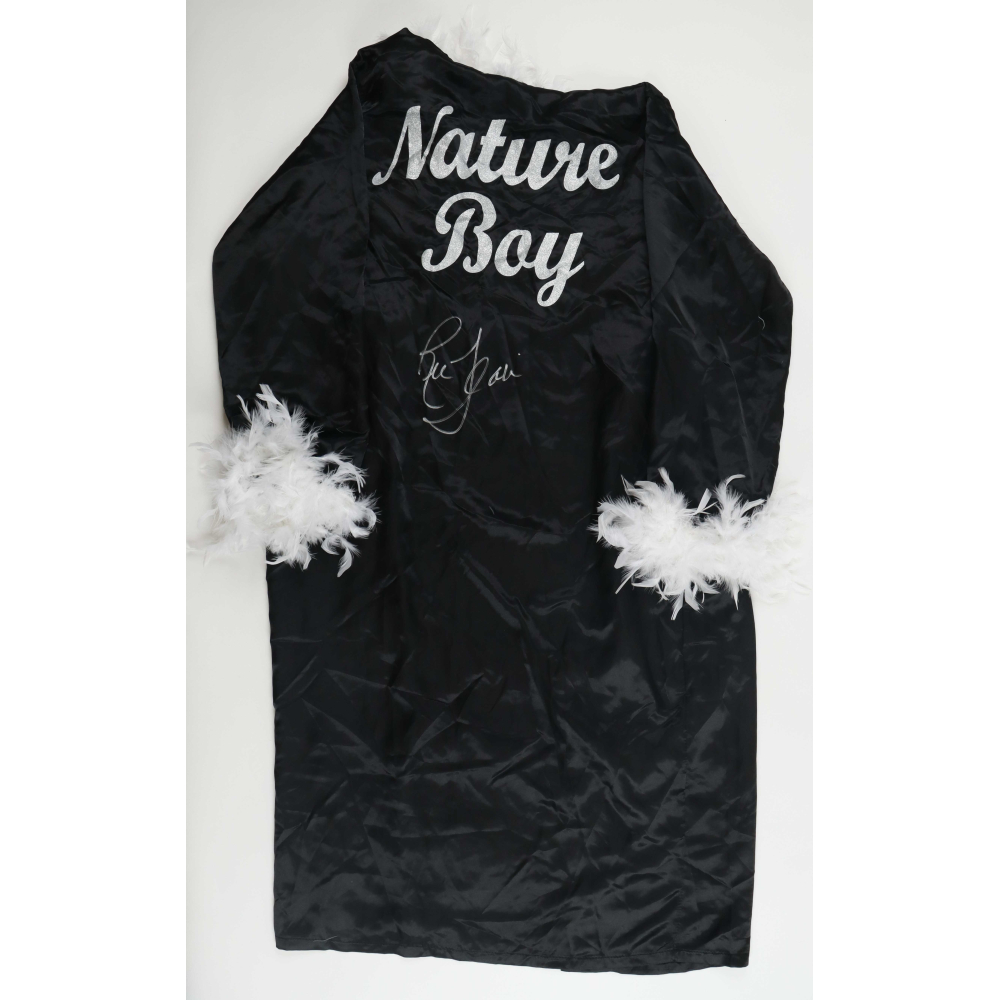 Ric Flair Signed Robe (Beckett) | Pristine Auction
