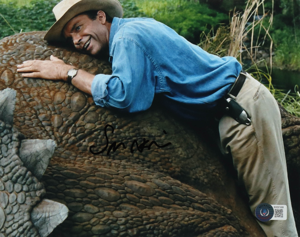 Sam Neill Signed "Jurassic Park" 8x10 Photo (Beckett) | Pristine Auction