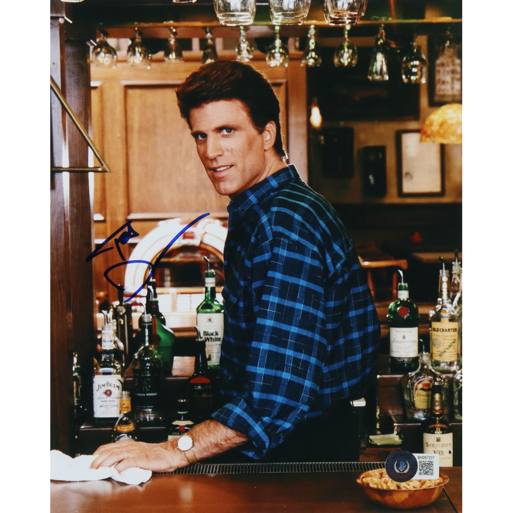 Ted Danson Signed "Cheers" 8x10 Photo (Beckett) | Pristine Auction
