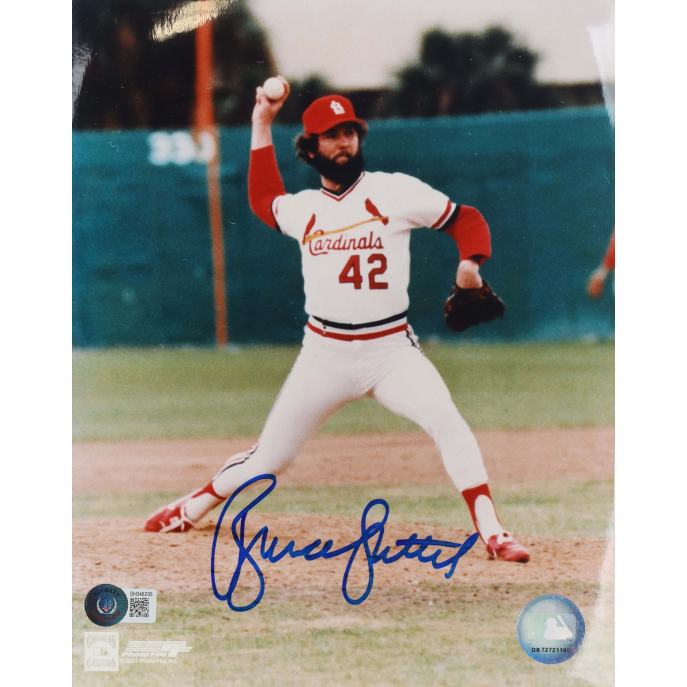 Bruce Sutter Signed Cardinals 8x10 Photo (Beckett) | Pristine Auction