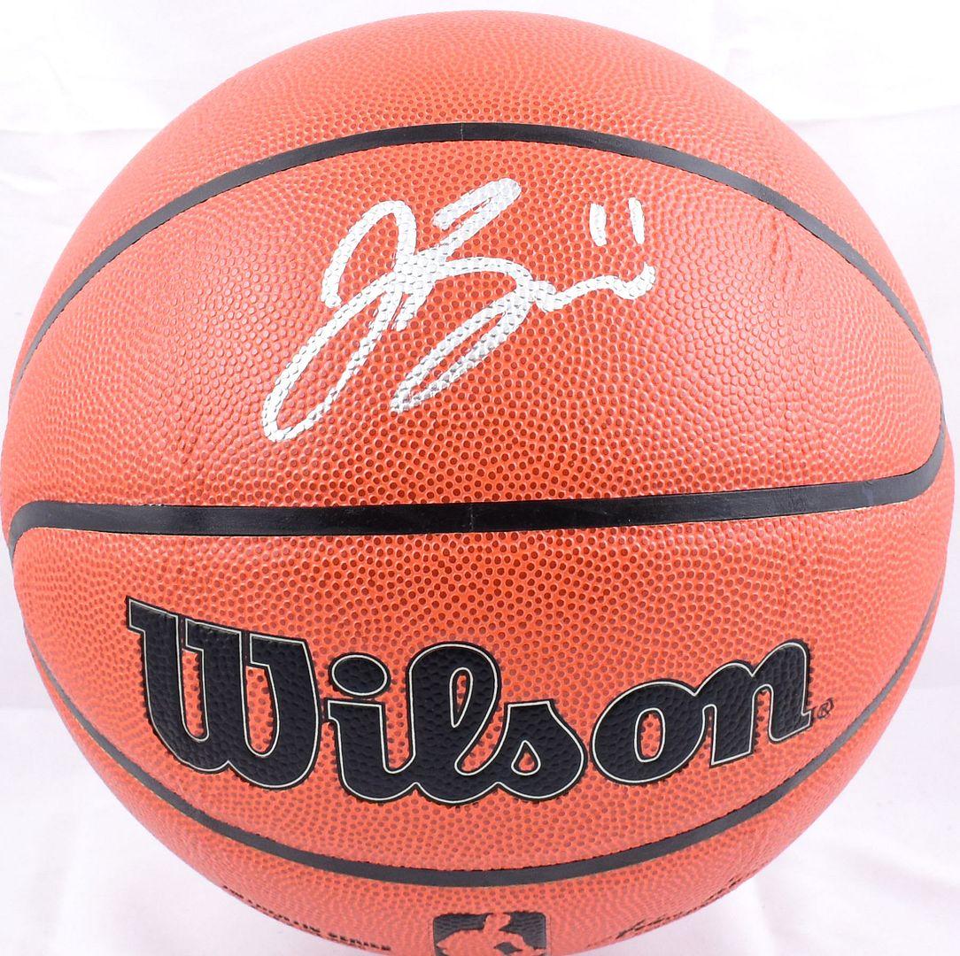 Jalen Brunson Signed NBA Basketball (Beckett) | Pristine Auction