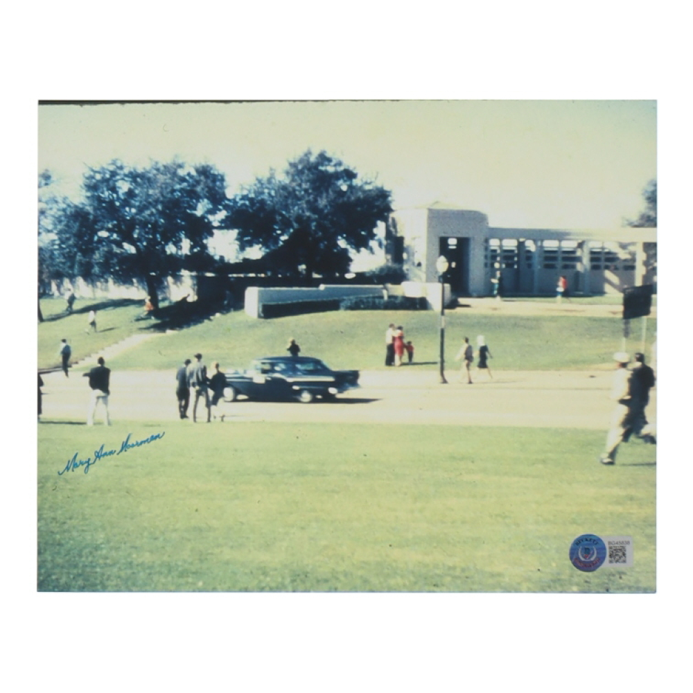 Mary Ann Moorman Signed 8x10 Photo (Beckett) | Pristine Auction