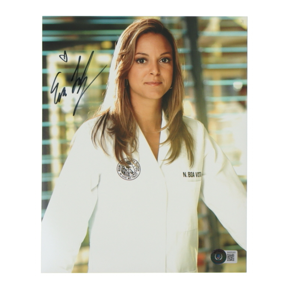 Eva LaRue Signed "CSI: Miami" 8x10 Photo (Beckett) | Pristine Auction