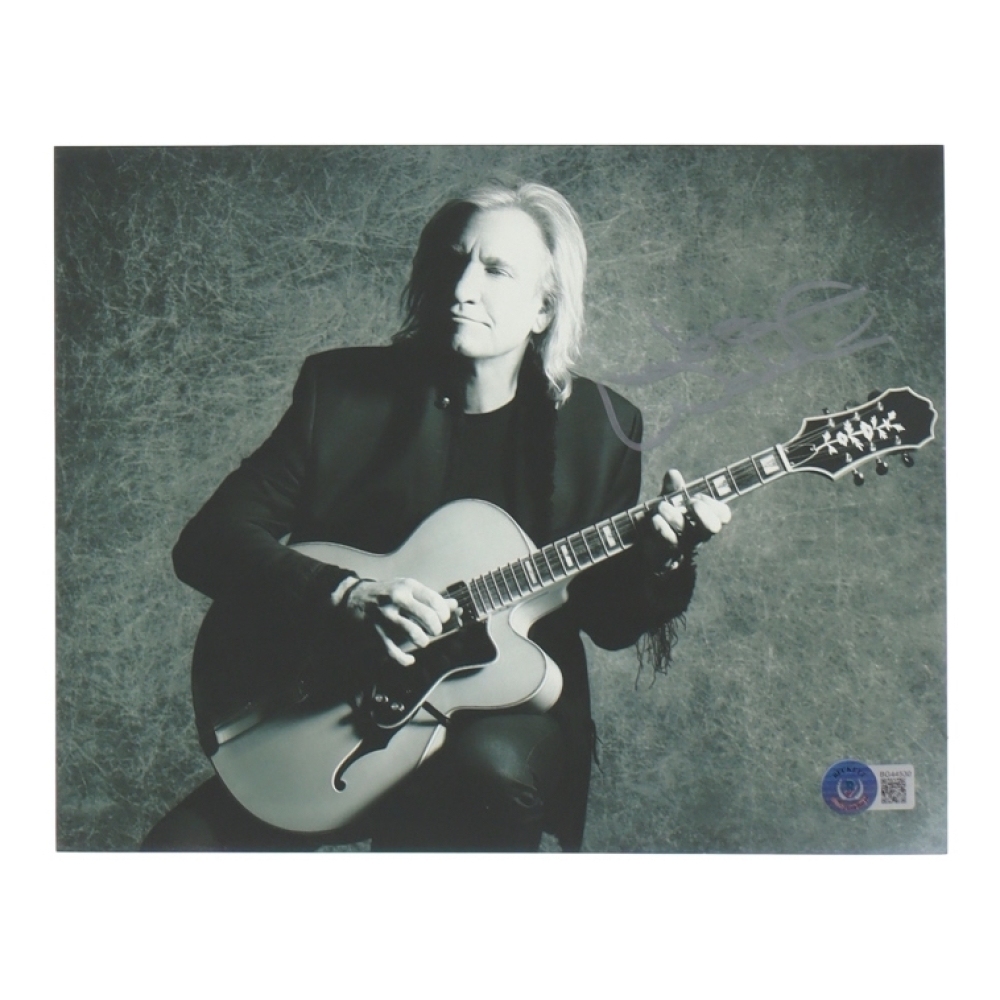 Joe Walsh Signed 8x10 Photo (Beckett) | Pristine Auction