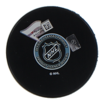 Devante Smith-Pelly Signed Capitals Logo Hockey Puck (Fanatics ...