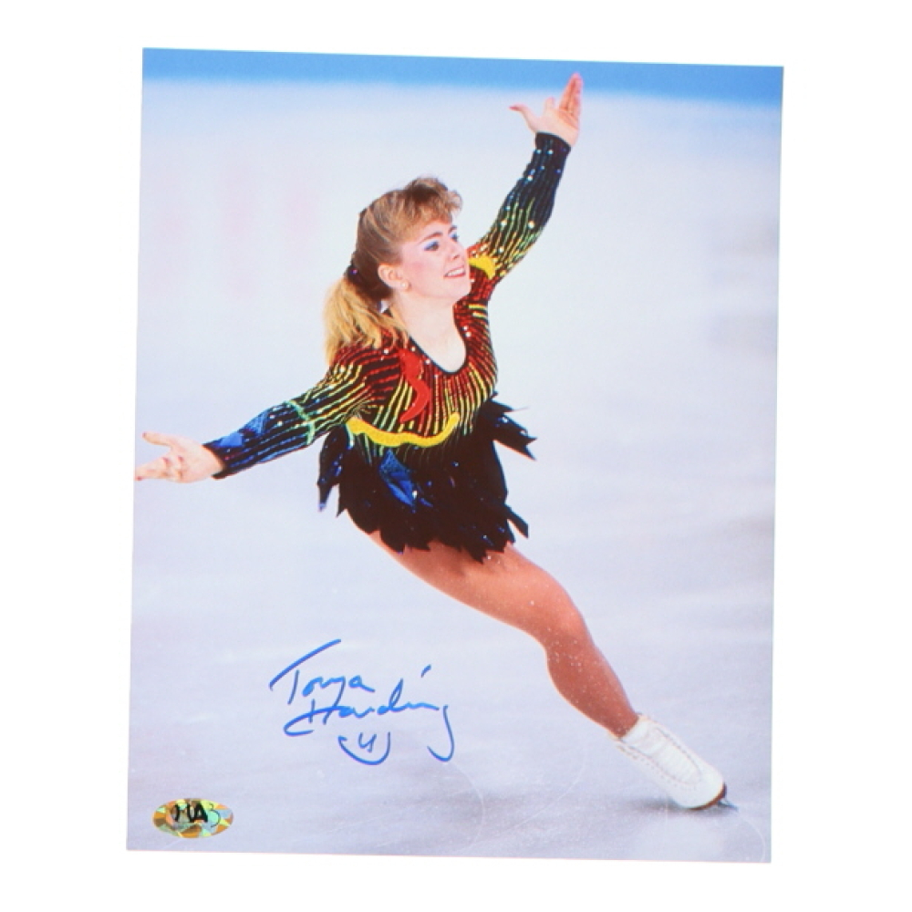 Tonya Harding Signed 8x10 Photo (MAB) | Pristine Auction