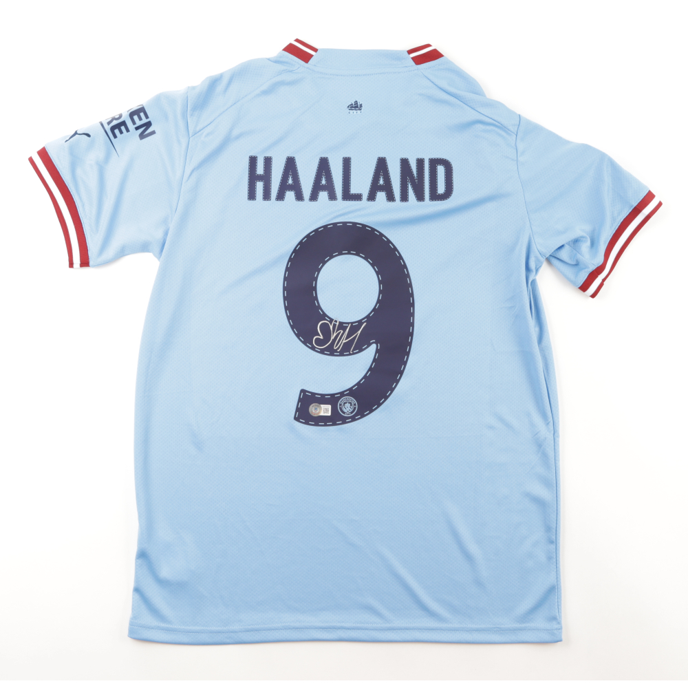 Erling Haaland Signed Manchester City Jersey (Beckett) | Pristine Auction