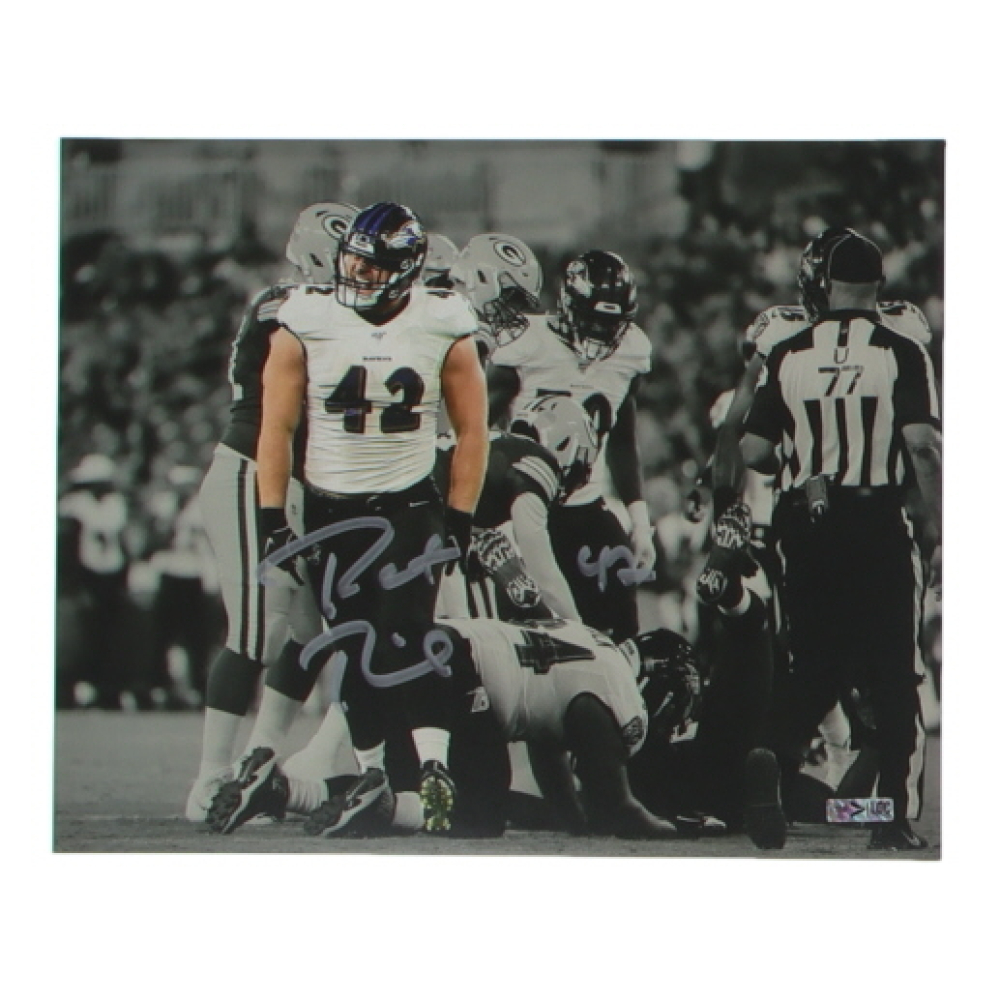 Patrick Ricard Signed Ravens 8x10 Photo (LGC) | Pristine Auction