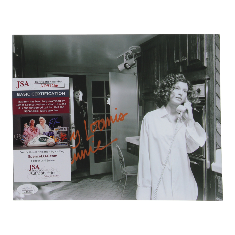 Nancy Loomis Signed "Annie" 8x10 Photo (JSA) | Pristine Auction
