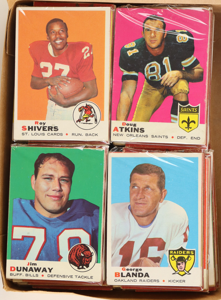 1969 Topps Football Cello Fun Pack Vending Box with (20) Packs ...