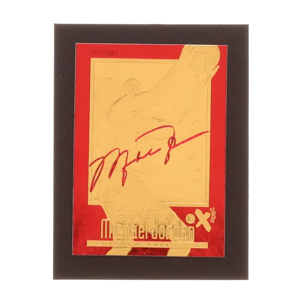 Michael Jordan 1997 SkyBox EX2000 Credentials Red Signature 23Kt Gold ...