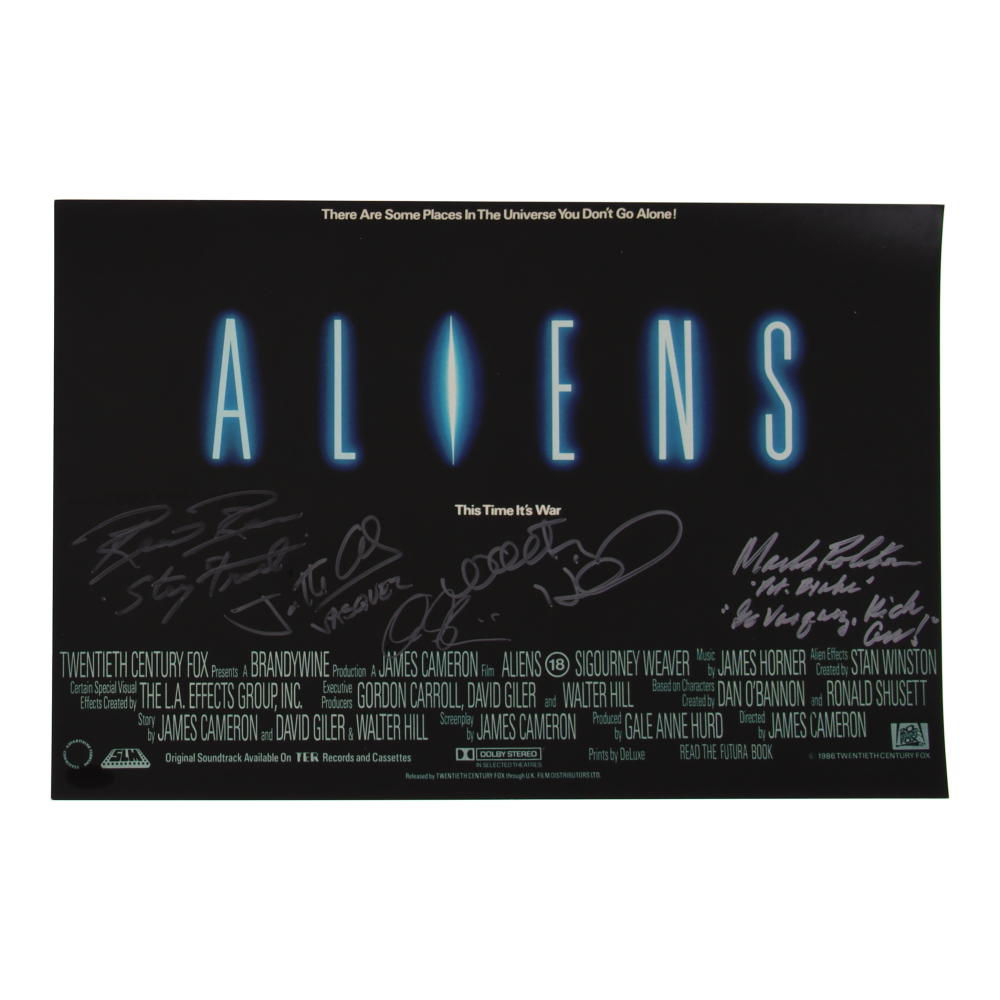 "Aliens" 12x18 Photo Signed by (5) with Alec Gillis, Jenette Goldstein ...