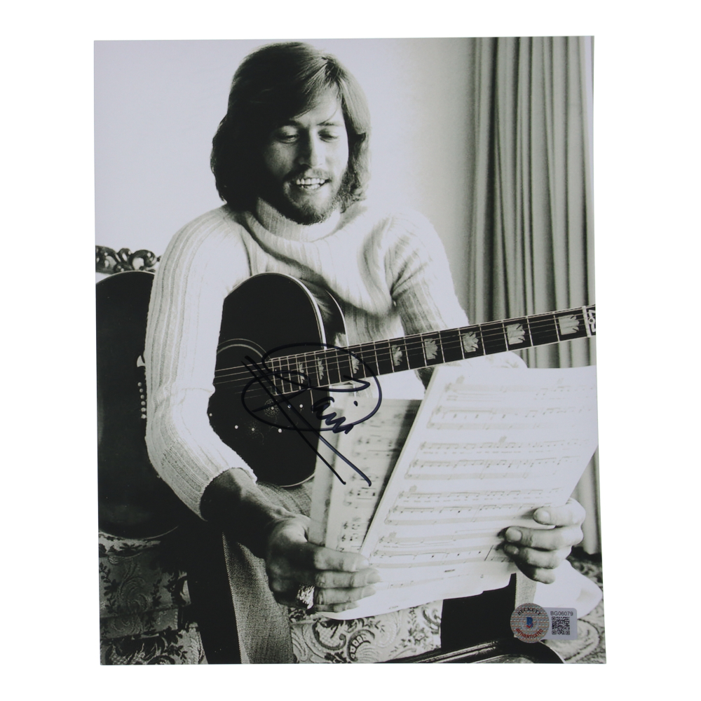 Barry Gibb Signed 8x10 Photo (Beckett) | Pristine Auction