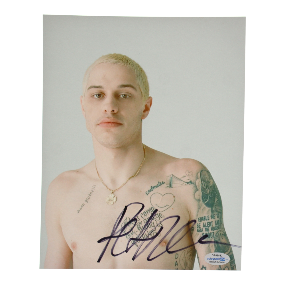 Pete Davidson Signed 8x10 Photo (ACOA) | Pristine Auction