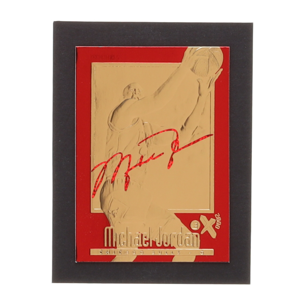Michael Jordan 1997 SkyBox EX2000 Credentials Red Signature 23Kt Gold ...