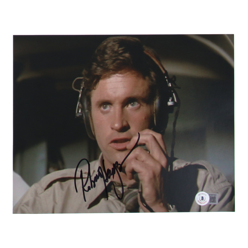 Robert Hays Signed "Airplane!" 8x10 Photo (Beckett) | Pristine Auction