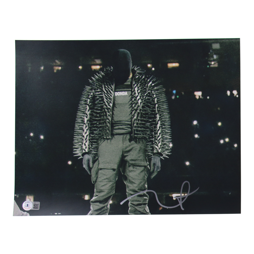Kanye West Signed 11x14 Photo (Beckett) | Pristine Auction