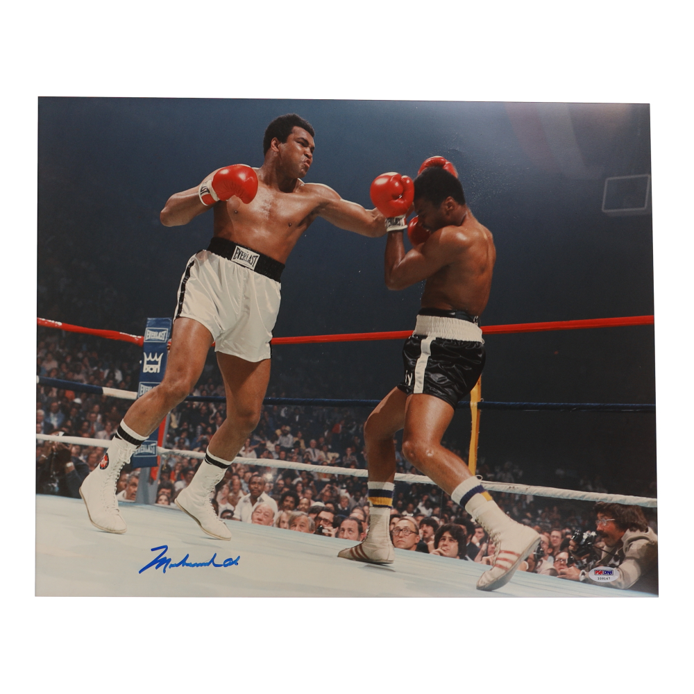 Muhammad Ali Signed 16x20 Photo (PSA) | Pristine Auction