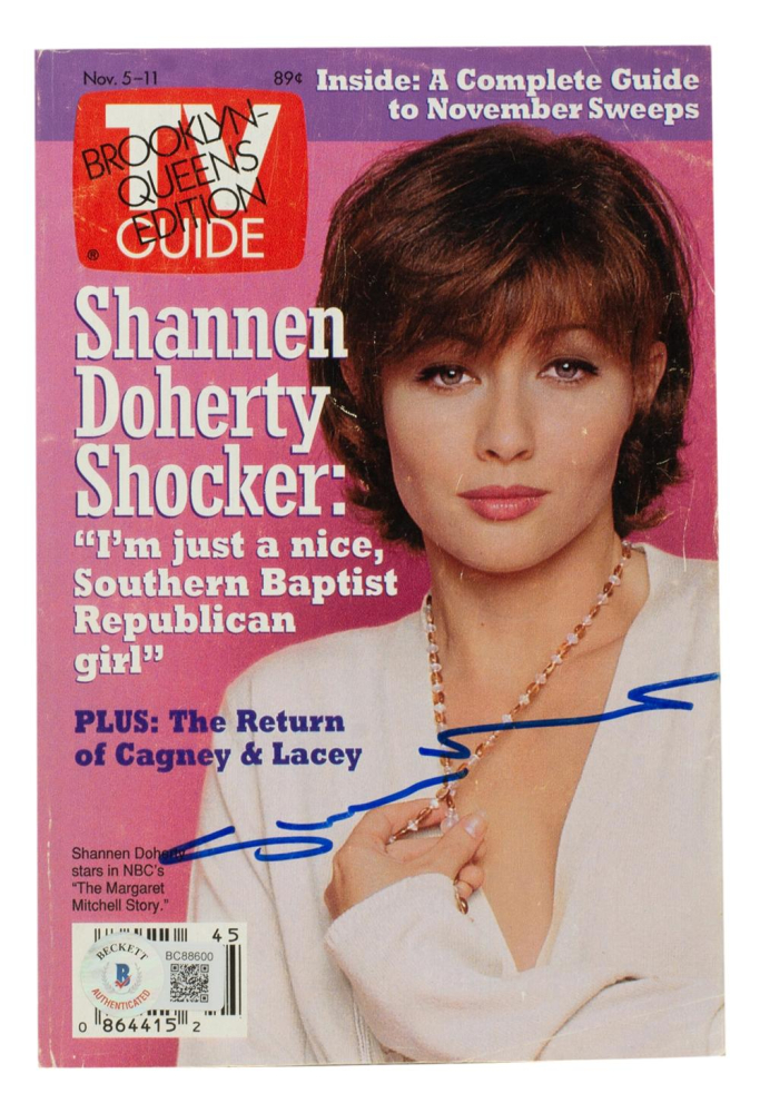 Shannen Doherty Signed "TV Guide" Program Planner (Beckett) | Pristine Auction
