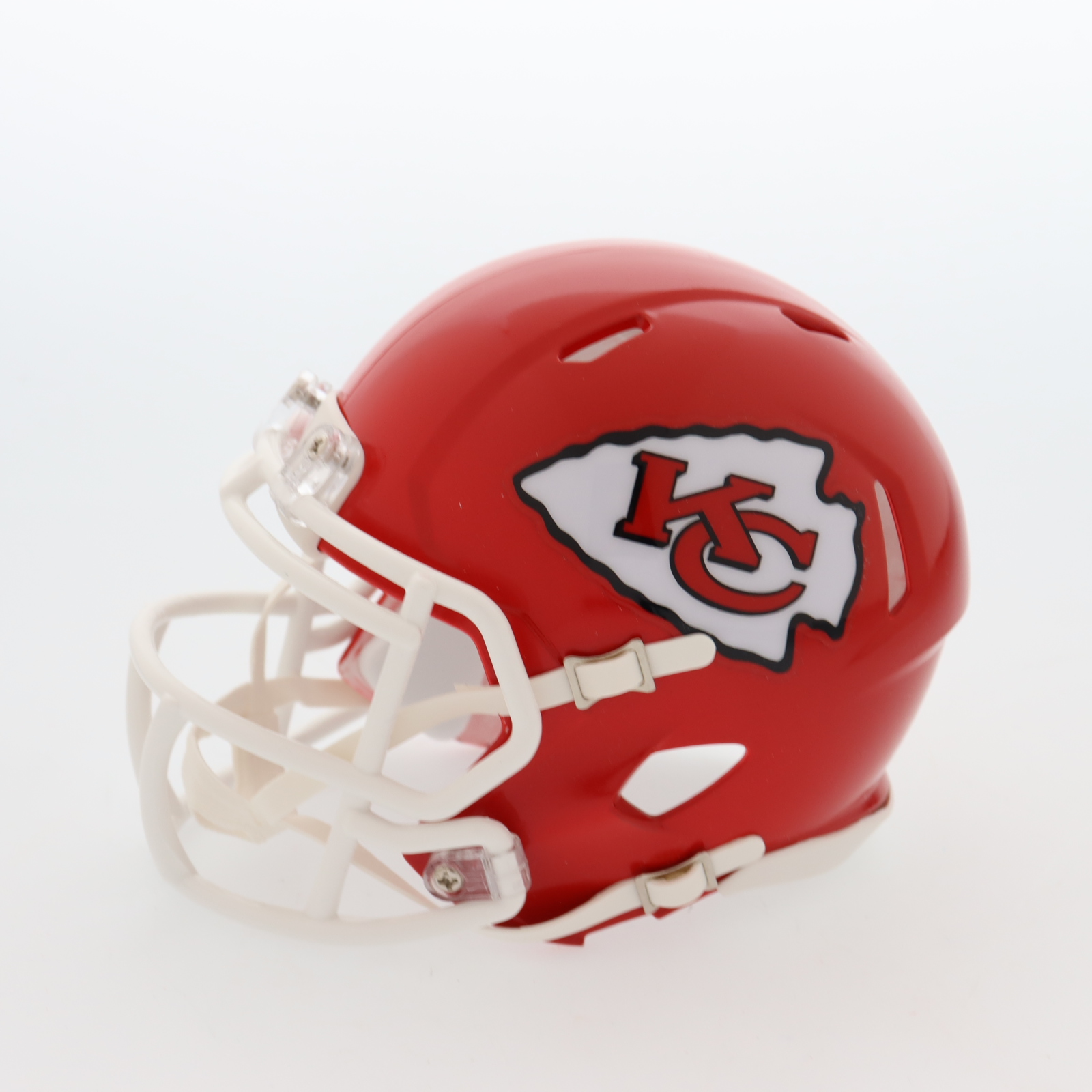Isiah Pacheco Signed Chiefs Speed Mini Helmet (Players Ink) | Pristine ...