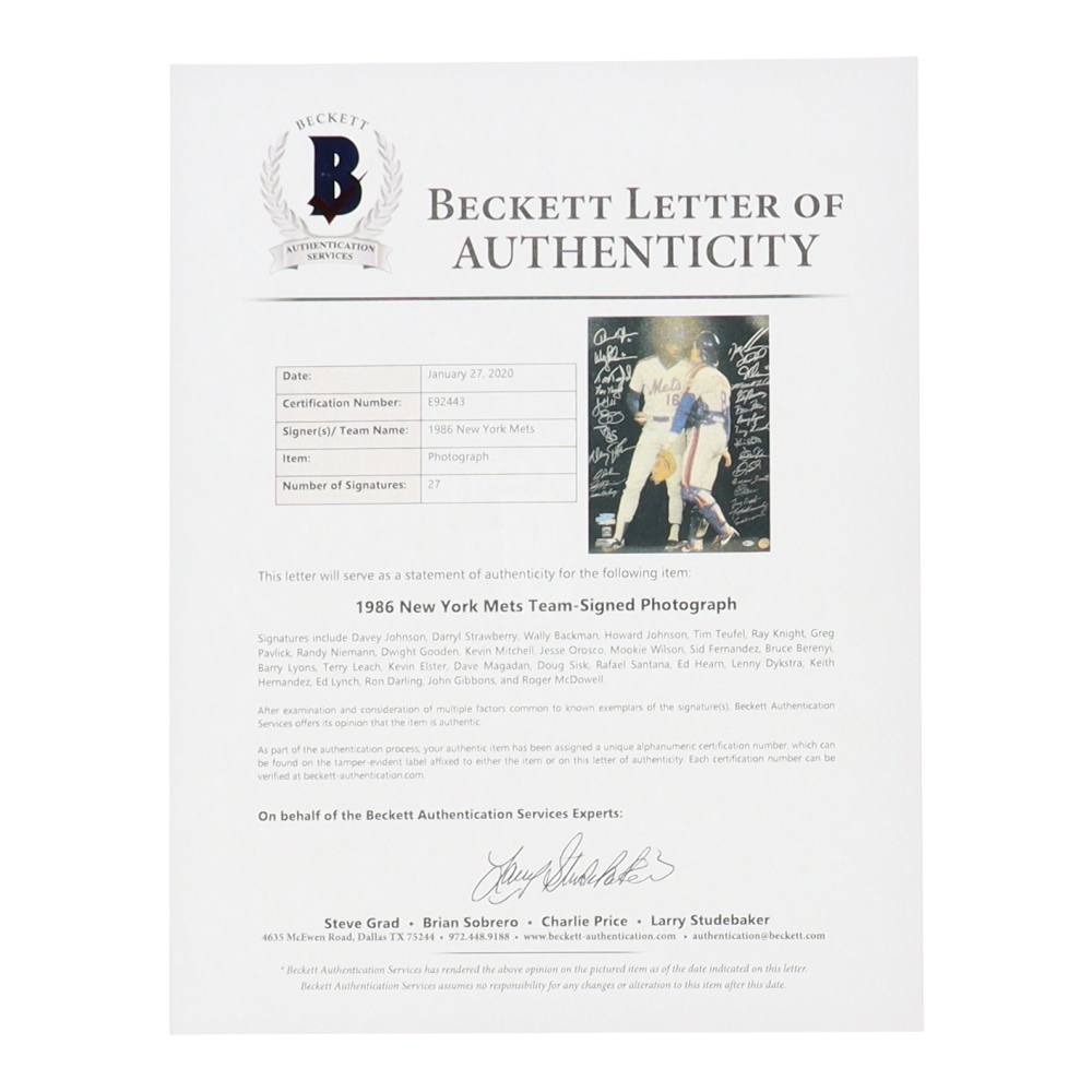 1986 Mets 16x20 Photo Team-Signed by (27) with Davey Johnson, Darryl ...