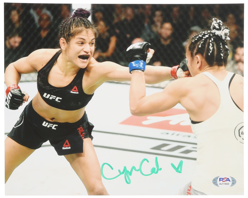 Cynthia Calvillo Signed 8x10 Photo (PSA COA) | Pristine Auction